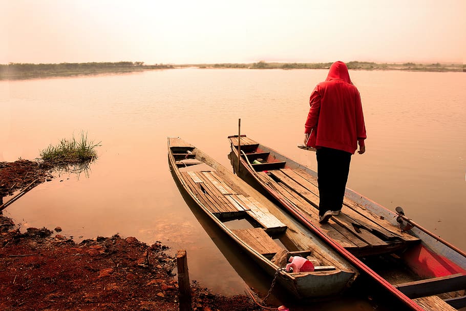 De bote en bote [estar] - Conocer el Castellano