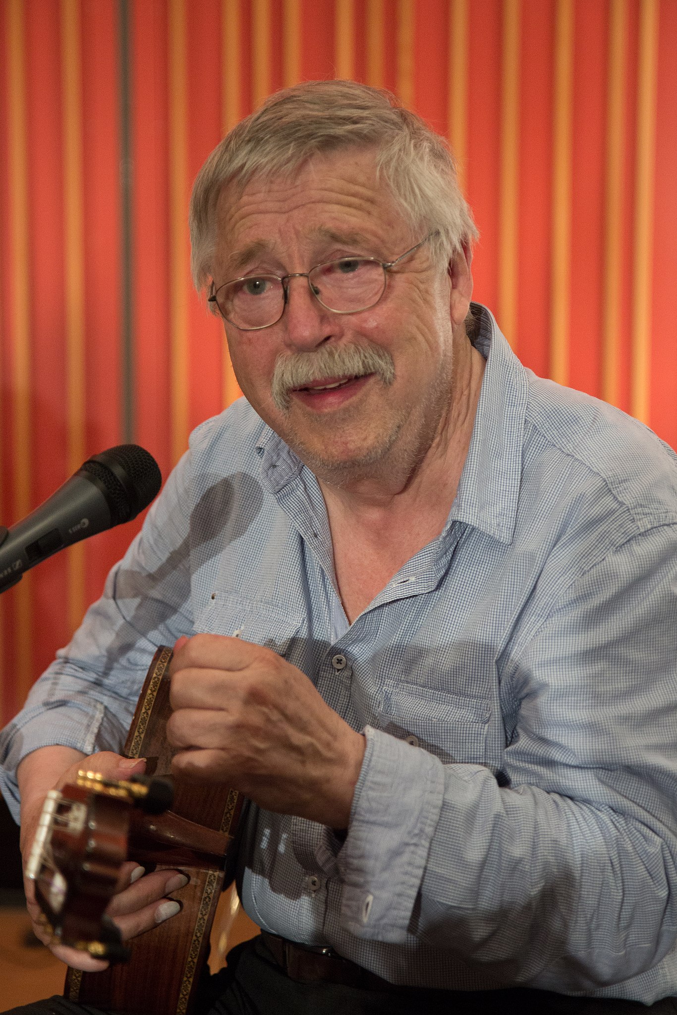 Wolf Biermann - Conocer el Castellano